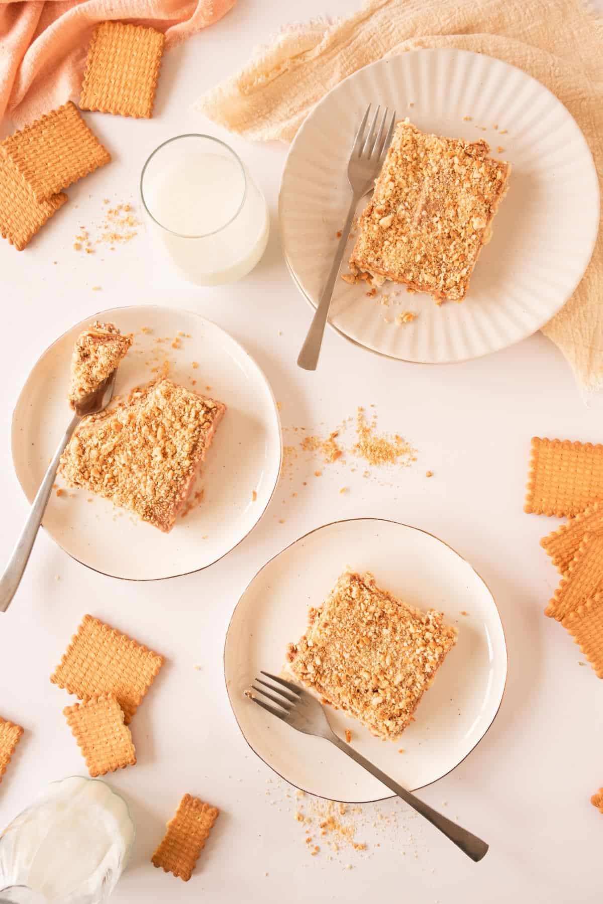 No Bake Biscoff Biscuit Cake | HIFI Bubble
